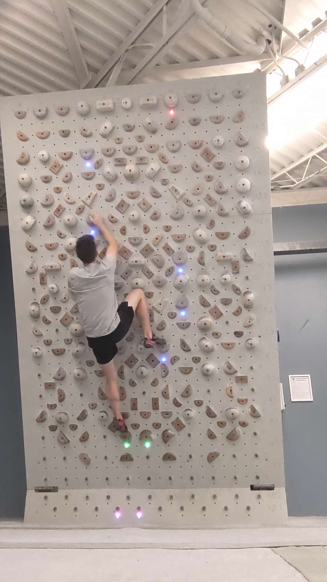 It's Alive! v2 - Tension Board Bouldering - Watch Beta Videos