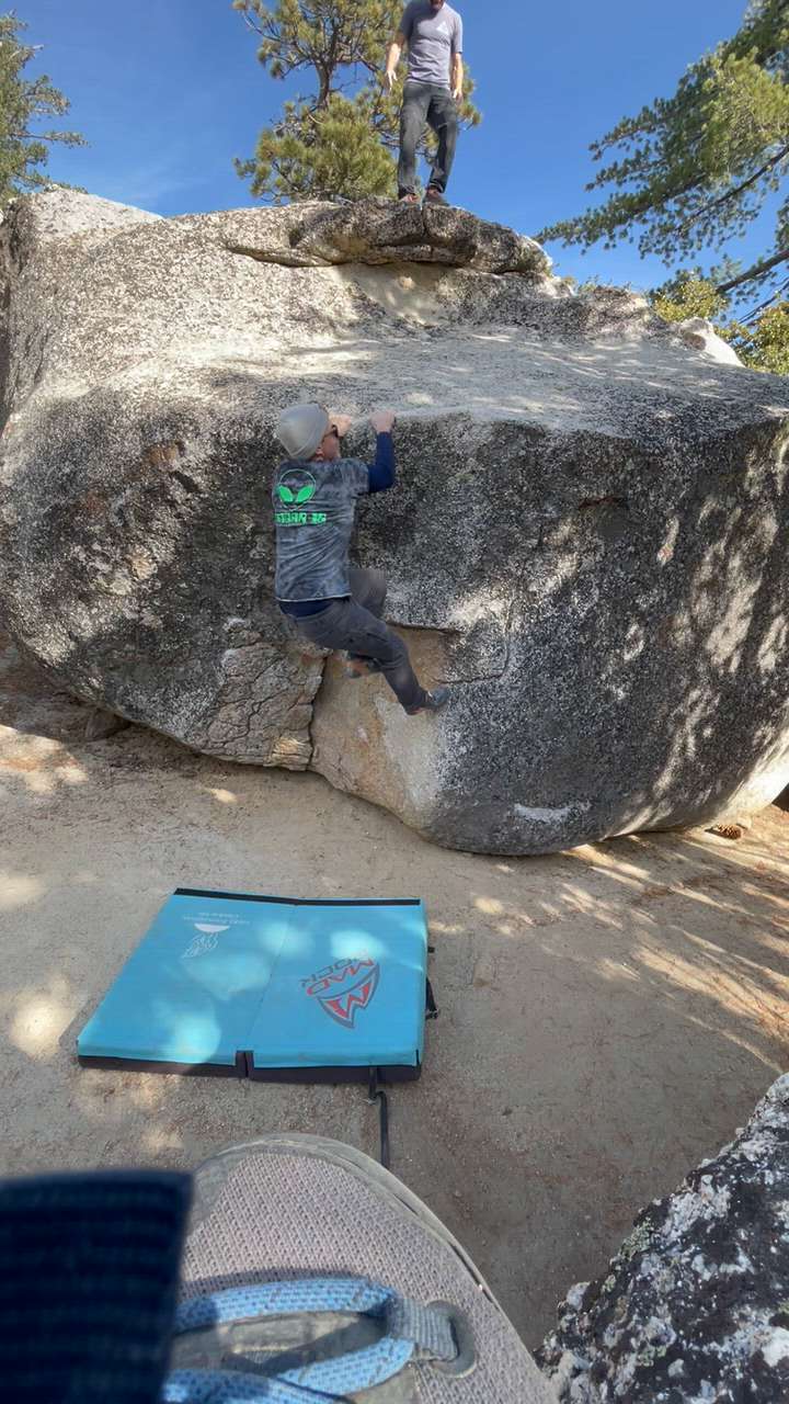 Wizard Stand v3 - The Summit, Black Mountain Bouldering - Watch Beta Videos