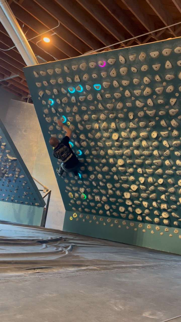 OB/SESSION 2025 #22 v6 - Kilter Board (Original) Bouldering - Watch ...