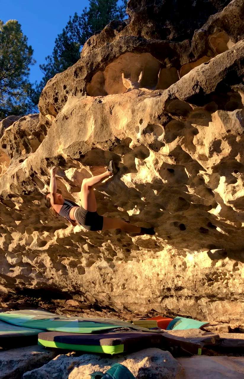 Move and Groove Barbie v7 - Priest Draw Bouldering - Watch Beta Videos