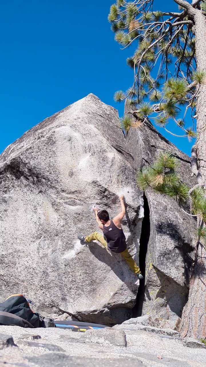Triple Crown v6 - Rainbow, Lake Tahoe Bouldering - Watch Beta Videos