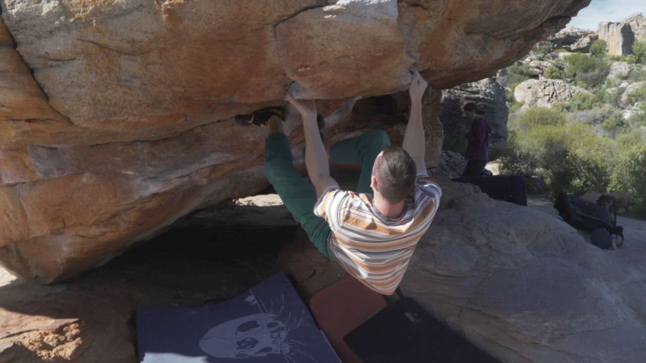 Girl On Our Mind v4 - Close Plateau, Rocklands Bouldering - Watch Beta ...