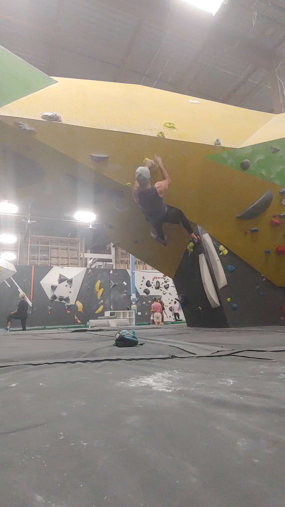 Green Tag v3 - Hub Climbing Markham Bouldering - Watch Beta Videos
