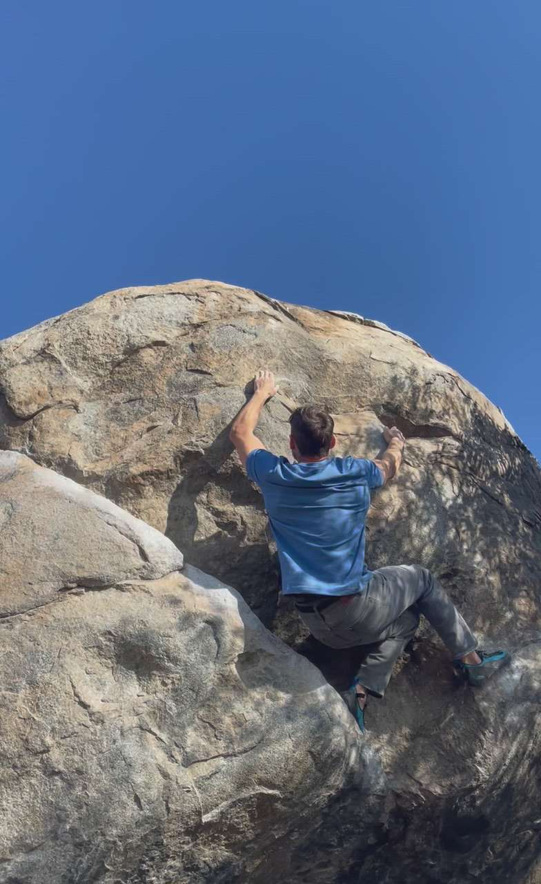 Outlander Traverse v2 - West Side, Santee Boulders Bouldering - Watch ...