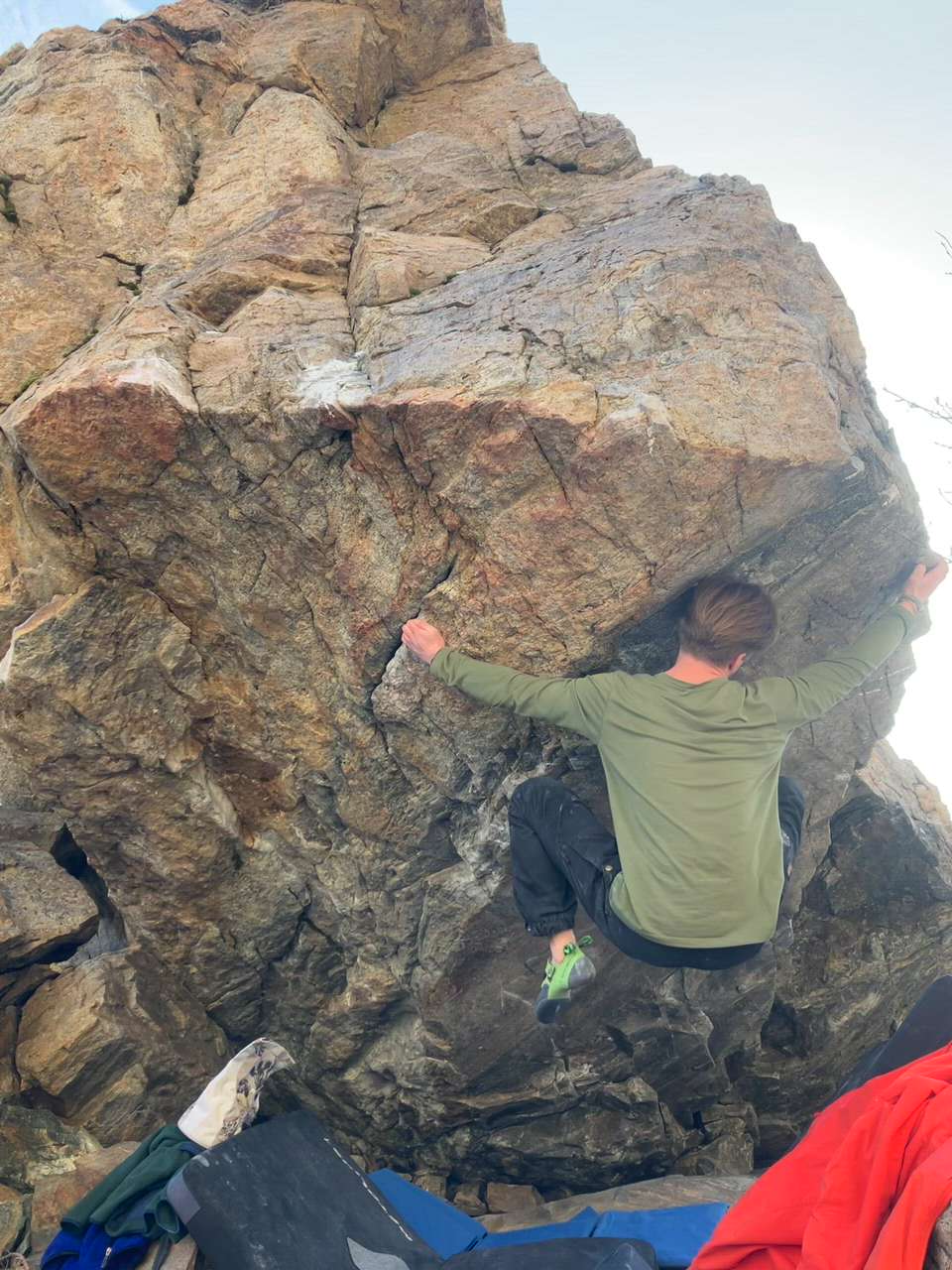 Driven Stand v9 - The Boulderfields, Kelowna Bouldering - Watch Beta Videos