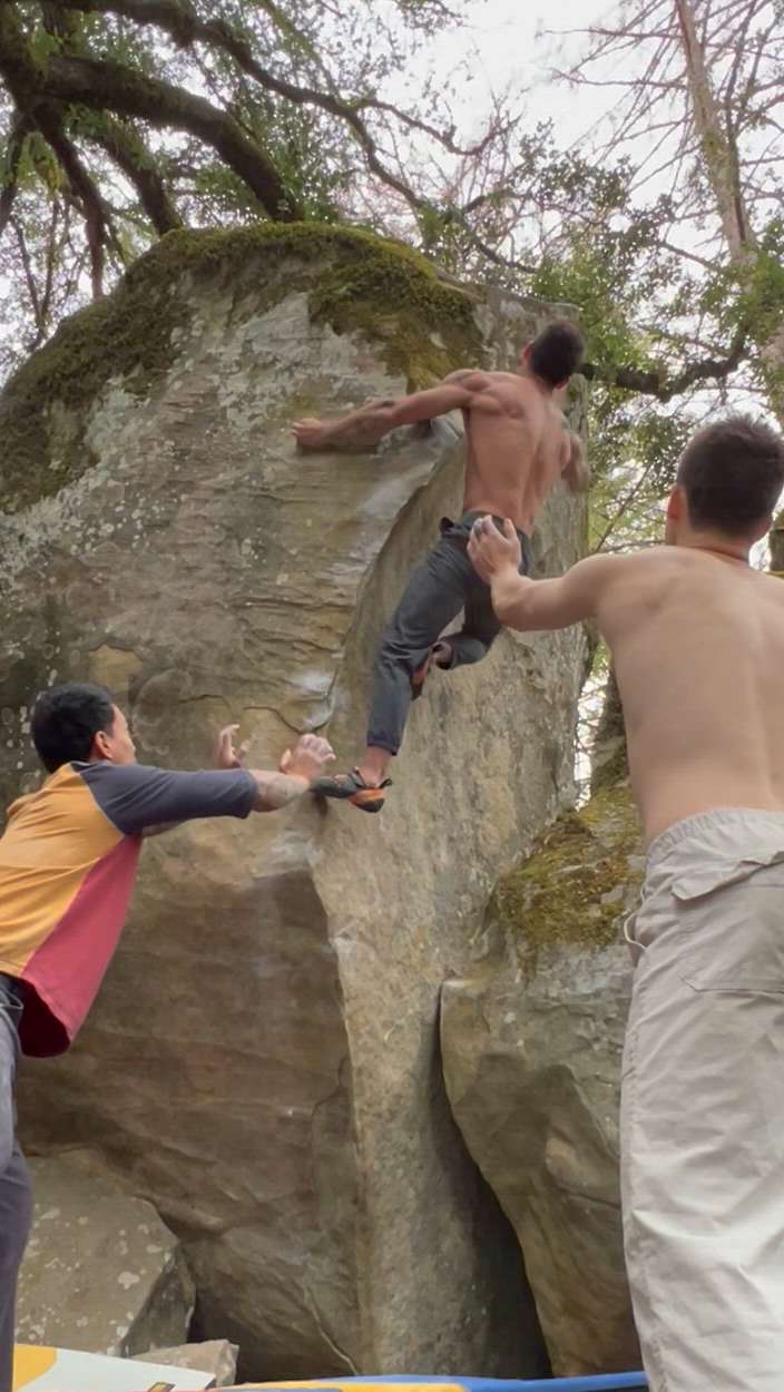 Static Reach Low v10 - Indian Cracks, Indian Rock Bouldering - Watch ...