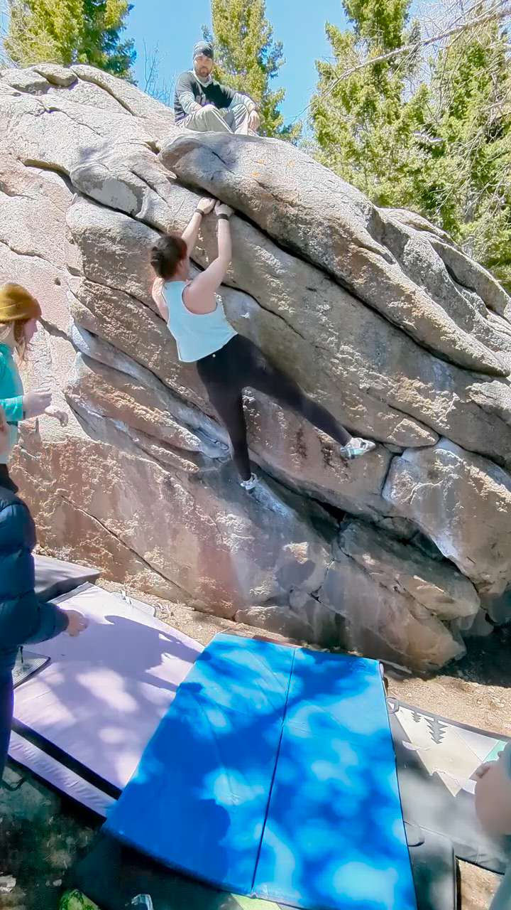 Come Sail Away v1 - Off the Hook, Rock Shop Bouldering - Watch Beta Videos