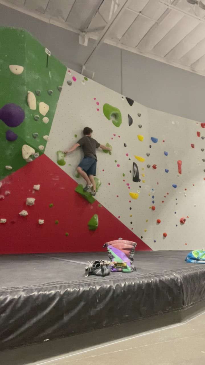 Green v6 - Movement Fountain Valley Bouldering - Watch Beta Videos