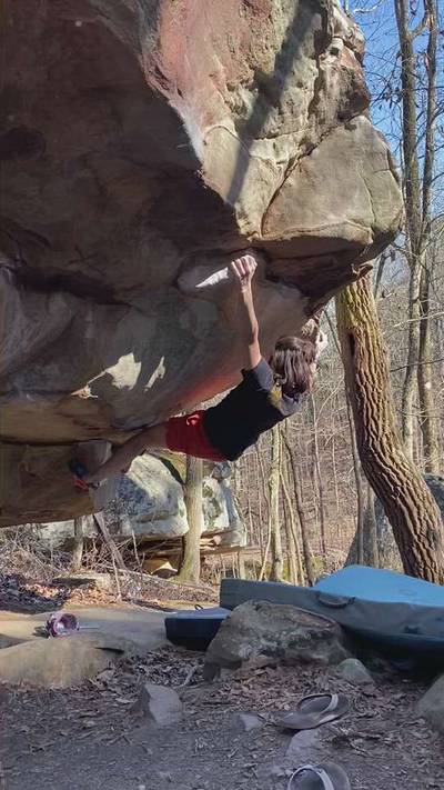 Scarecrow v6 - Lower, Hospital Boulders Bouldering - Watch Beta Videos