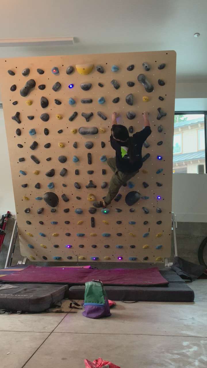 the littles, Grasshopper Board - KAYA | The Climber's App