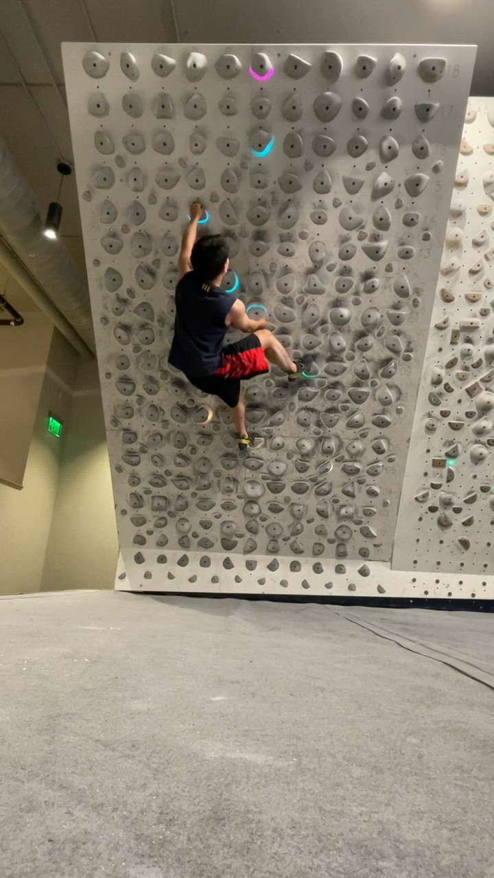 Bell of the Wall v4 - Kilter Board (Original) Bouldering - Watch Beta ...
