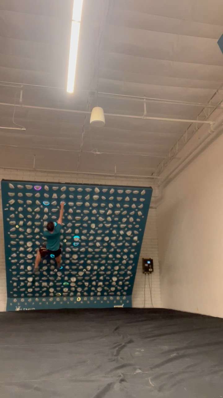 v3 big move jugs v3 - Kilter Board (Original) Bouldering - Watch Beta Videos