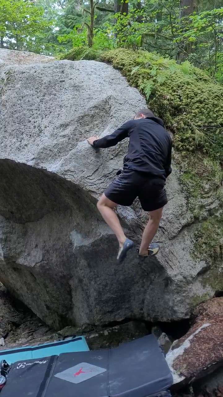 Casual Slap v2 - North Walls, Squamish Bouldering - Watch Beta Videos