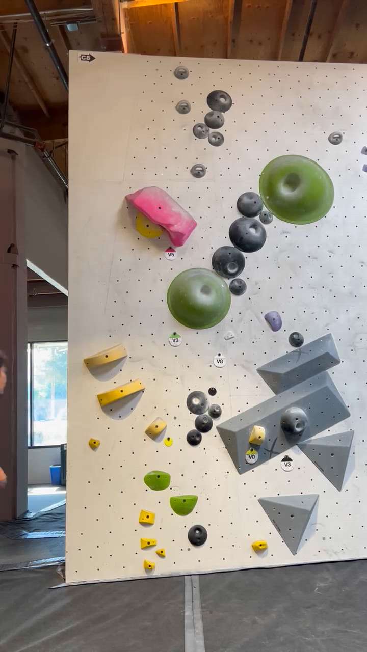 Black v6 - Boston Bouldering Project Bouldering - Watch Beta Videos