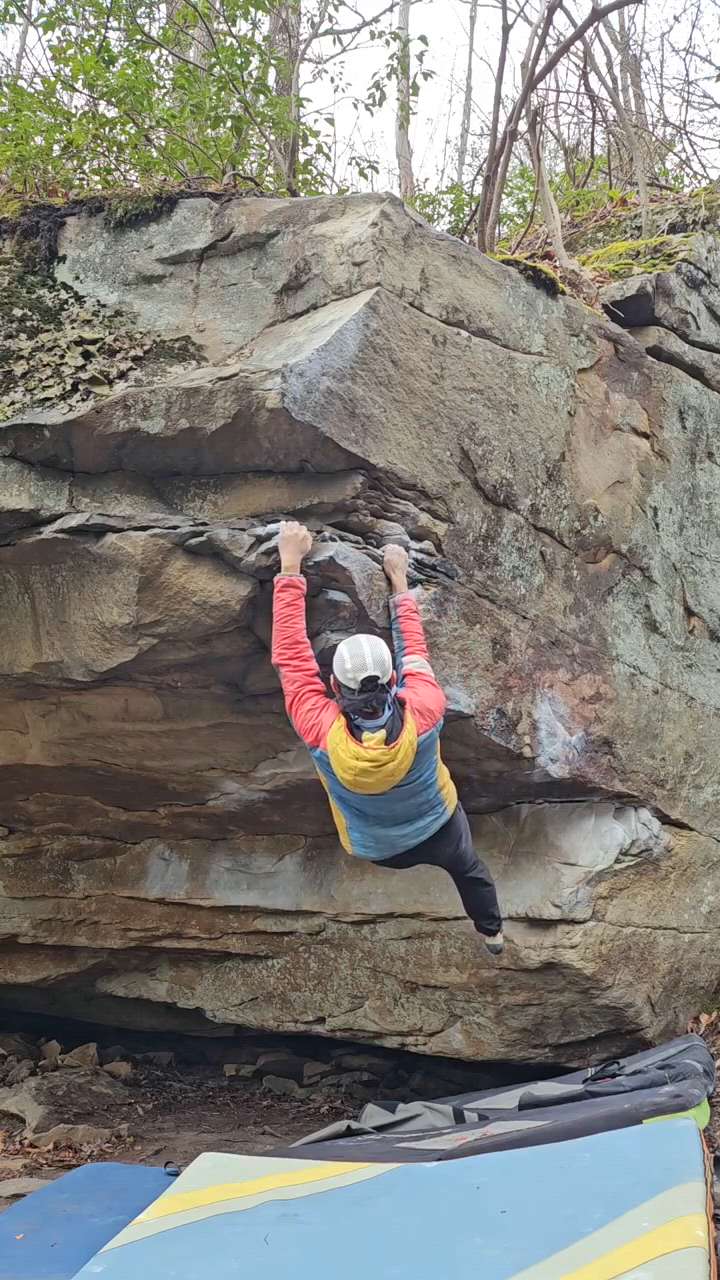 Bro-ner v6 - The Meadow, New River Gorge Bouldering - Watch Beta Videos