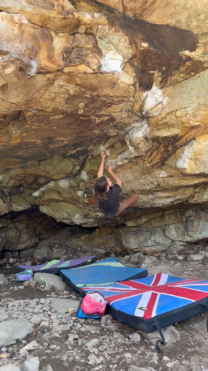 Incident v7 - The Dries, New River Gorge Bouldering - Watch Beta Videos