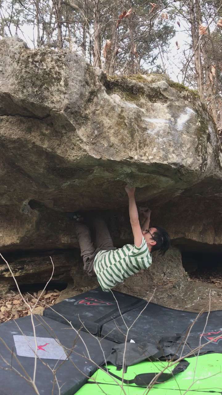 Chuck v5 - Main Bluff, St. Francois State Park Bouldering - Watch Beta ...