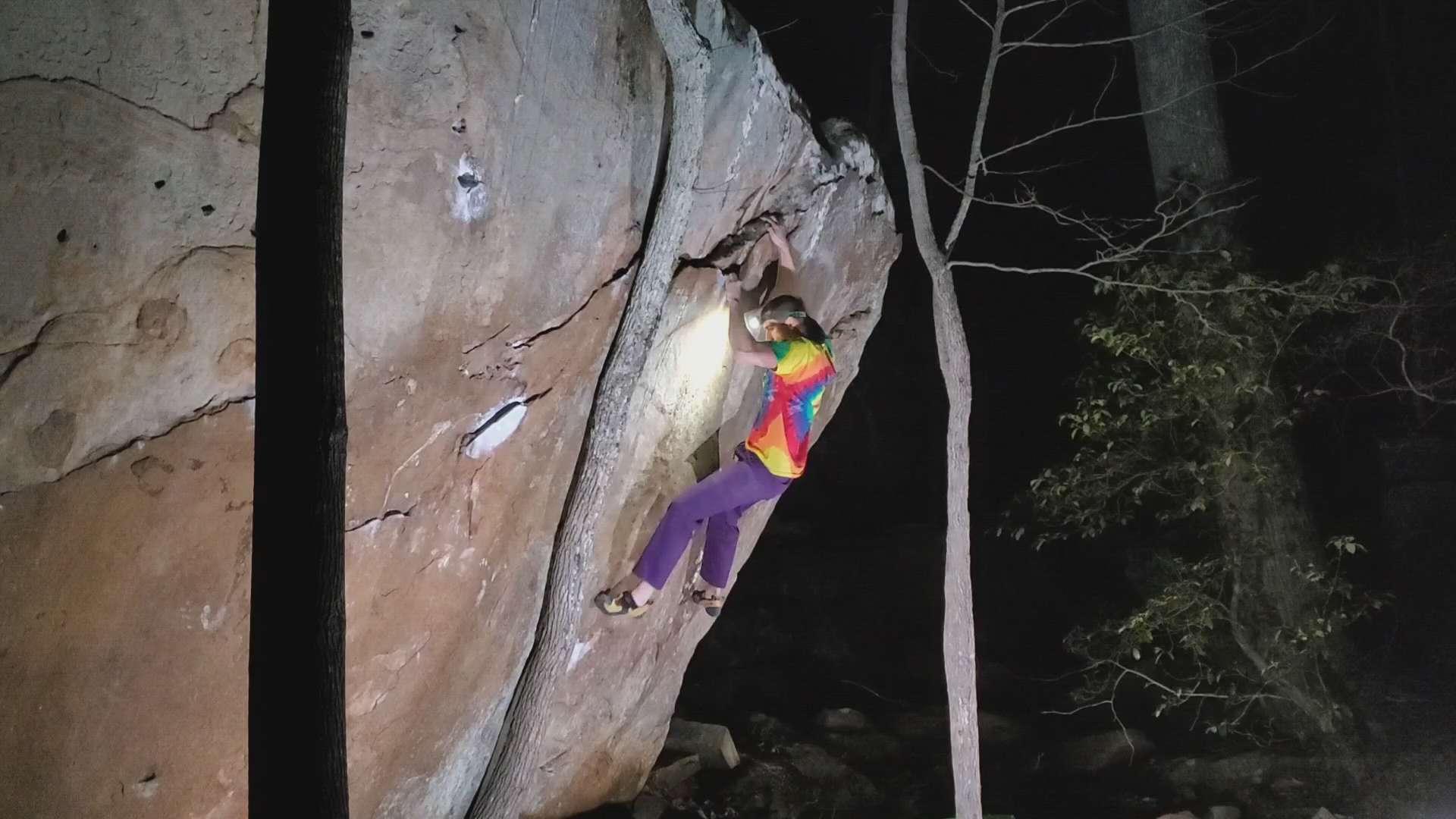 Labanese v9 - Cumberland Bouldering - Watch Beta Videos