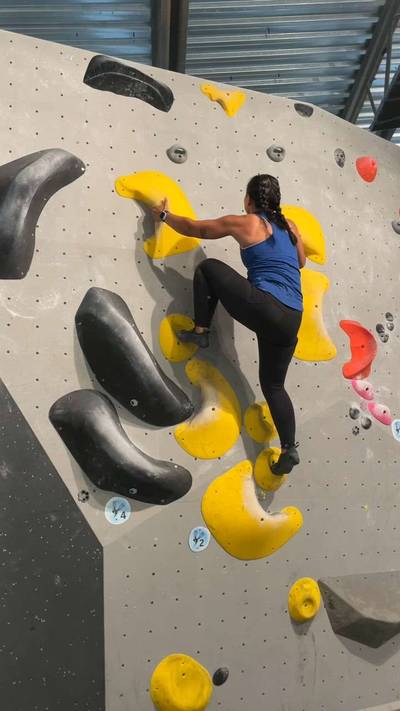 3 Hex, Boulder - The Hive PoCo Bouldering - Watch Beta Videos