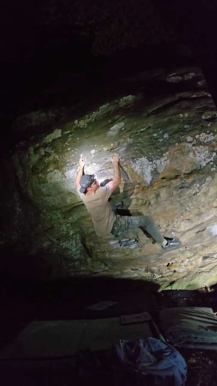 Persona Stand v6 - Central Boulders, Holy Boulders Bouldering - Watch ...