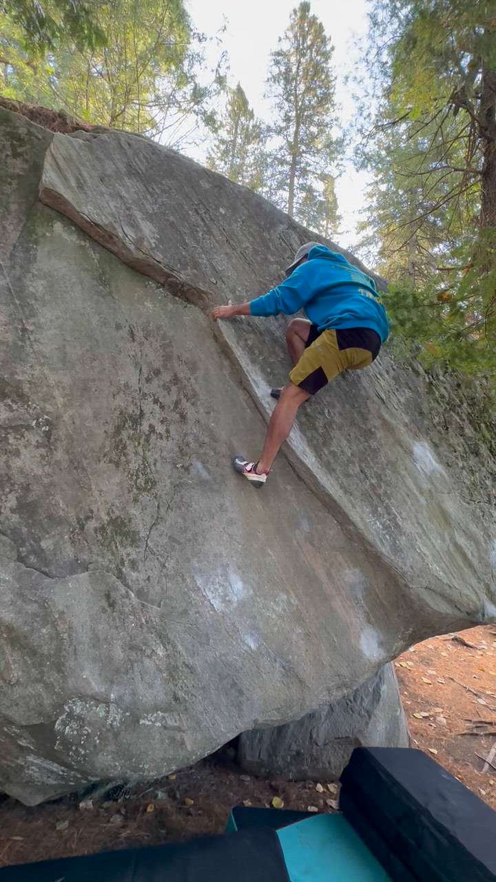 The Conquistador of Rad v3 - Nine-Tenths, Calabogie Bouldering - Watch ...