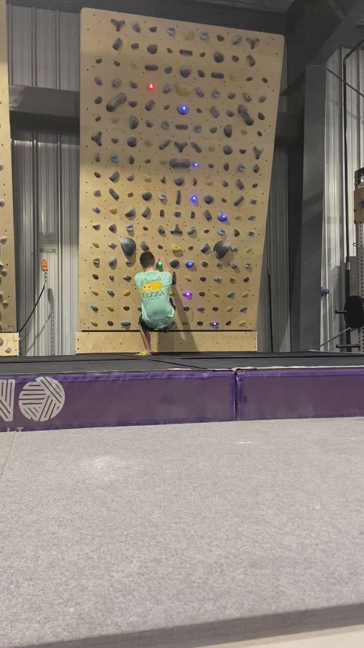 good job v1 - Grasshopper Board Bouldering - Watch Beta Videos