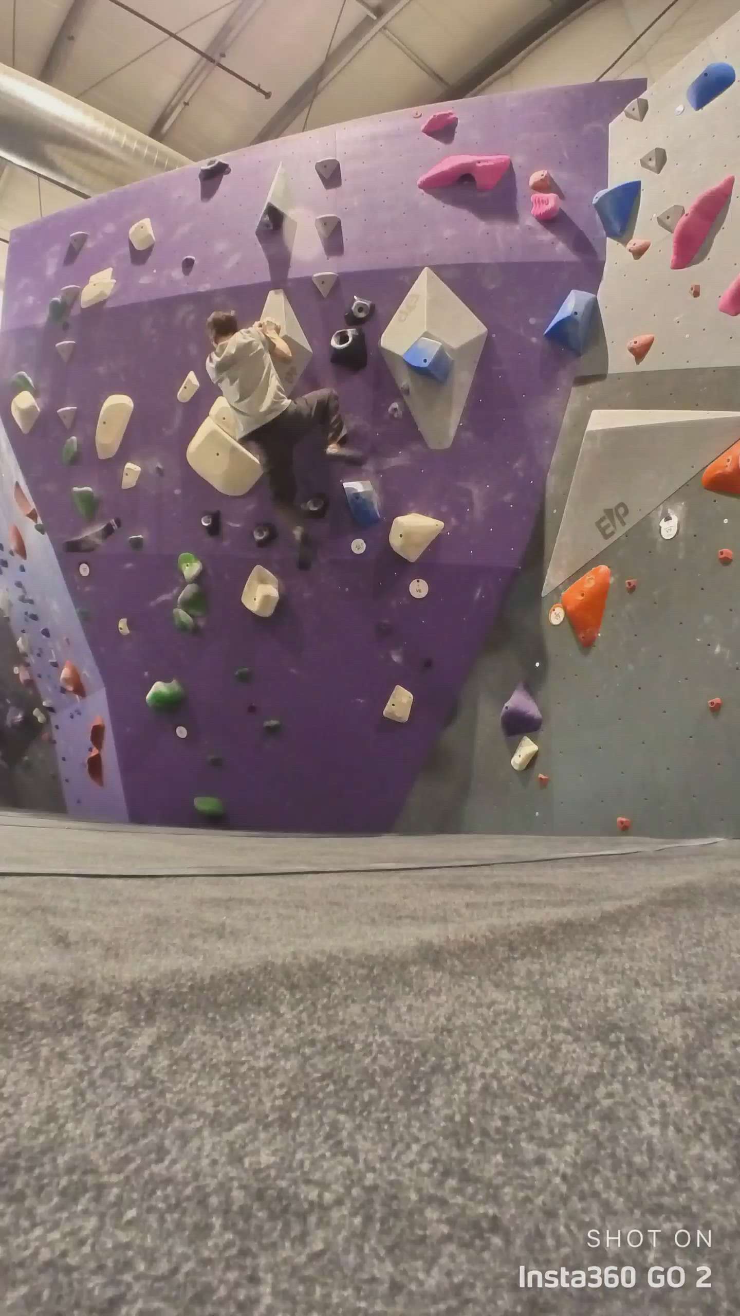 Purple v9 - DYNO Detroit Bouldering - Watch Beta Videos