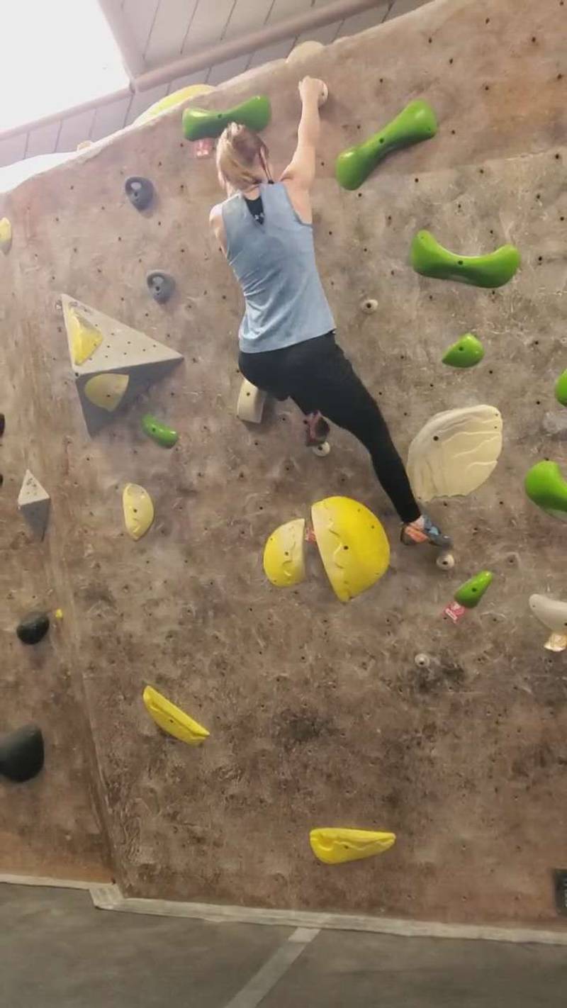 Yellow Boulder - Bridges Rock Gym Bouldering - Watch Beta Videos