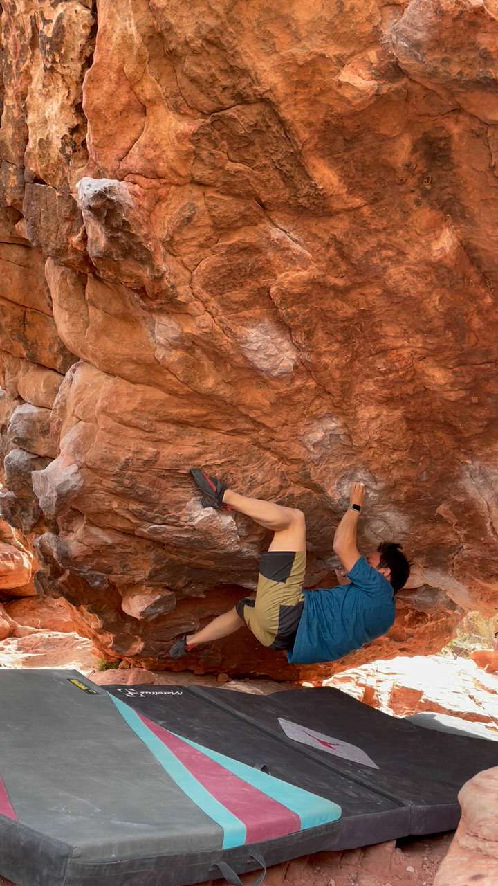 The High Road v7 - Red Spring, Red Rock Bouldering - Watch Beta Videos