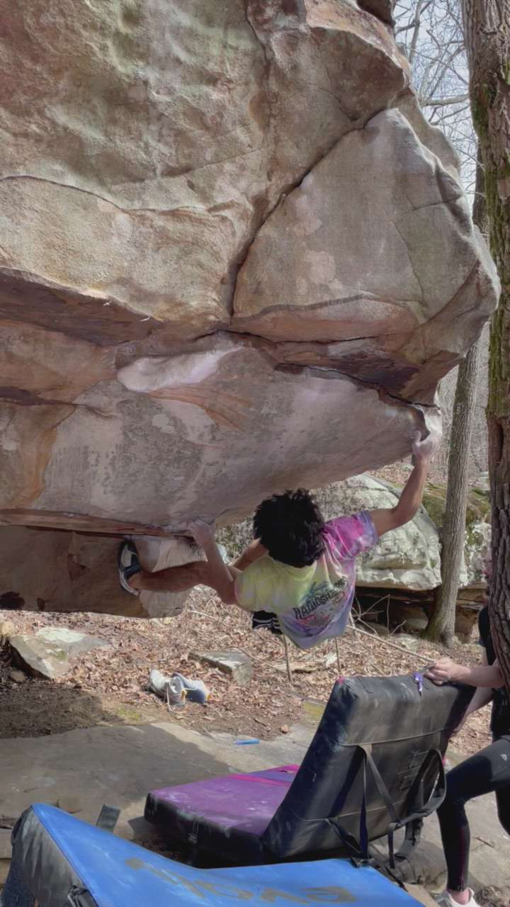 Scarecrow v6 - Lower, Hospital Boulders Bouldering - Watch Beta Videos