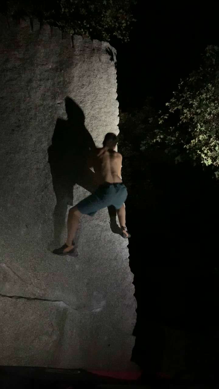 Arete and Holes v2 - Cabbage Patch, Little Cottonwood Canyon Bouldering ...