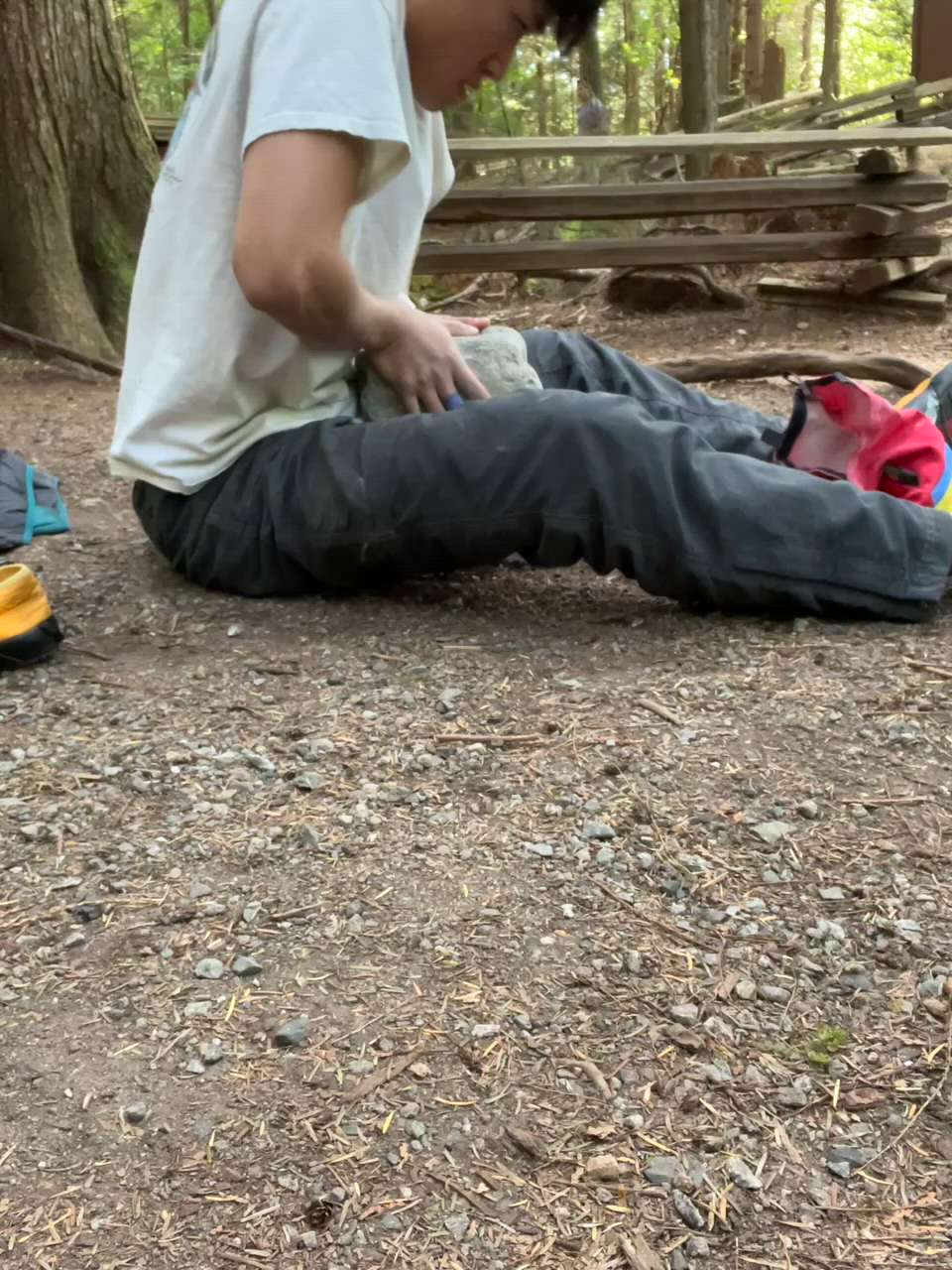 Portable (Mantel) v4 - Grand Wall, Squamish Bouldering - Watch Beta Videos
