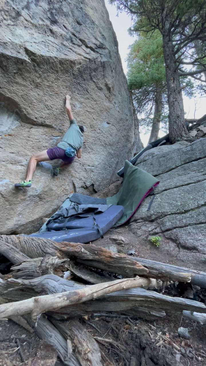 The Apparition v8 - Wild Basin, Rocky Mountain National Park Bouldering ...