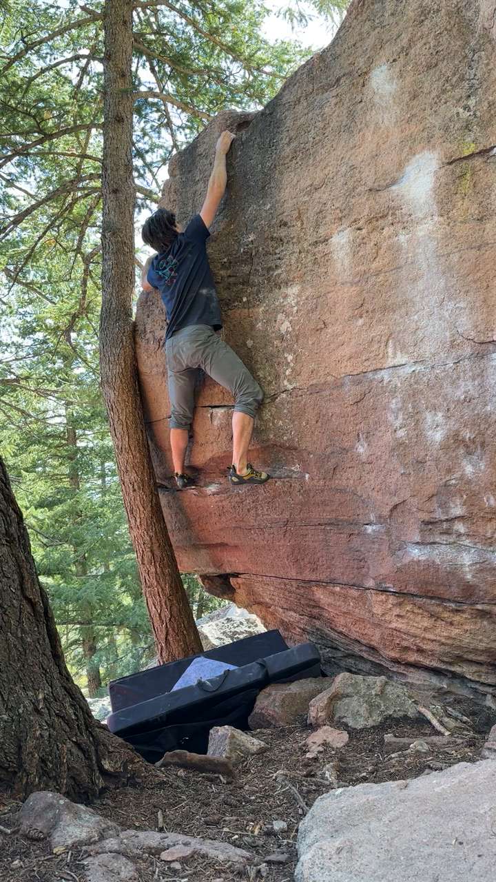 Major Tom - Arete on v2 - satellites Bouldering - Watch Beta Videos