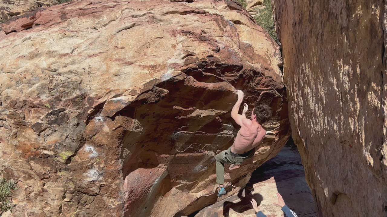 Fluffy Logic v10 - Willow Springs, Red Rock Bouldering - Watch Beta Videos