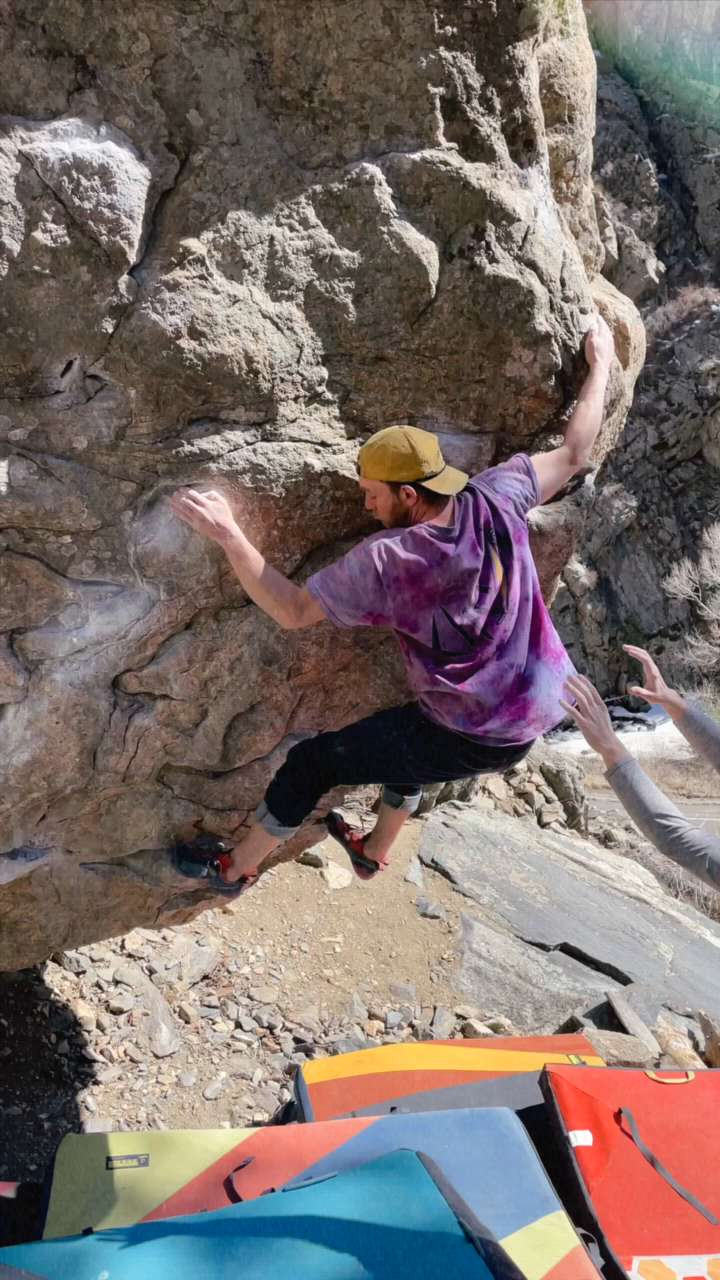 Reaper's Bounty v8 - The Long Stretch (West), Clear Creek Canyon Bouldering - Watch Beta Videos