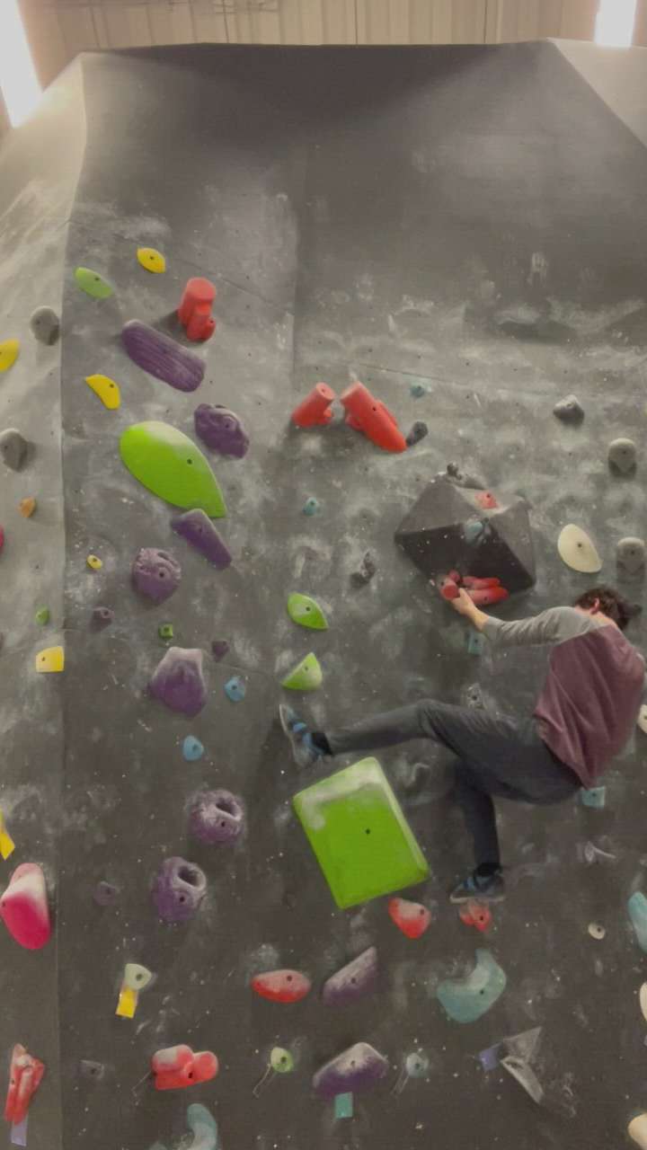 Orange v4 - Climb So iLL at the Power Plant Bouldering - Watch Beta Videos