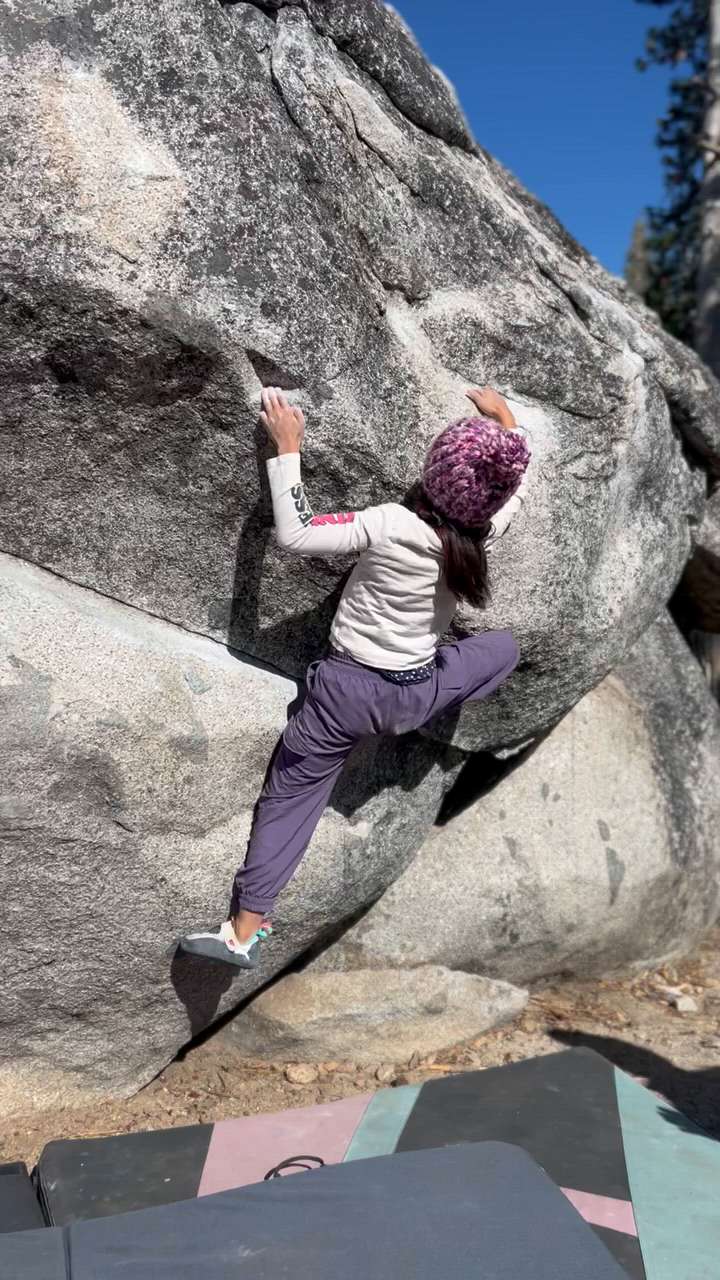 Fast Grown Chicken v6 - Rainbow, Lake Tahoe Bouldering - Watch Beta Videos