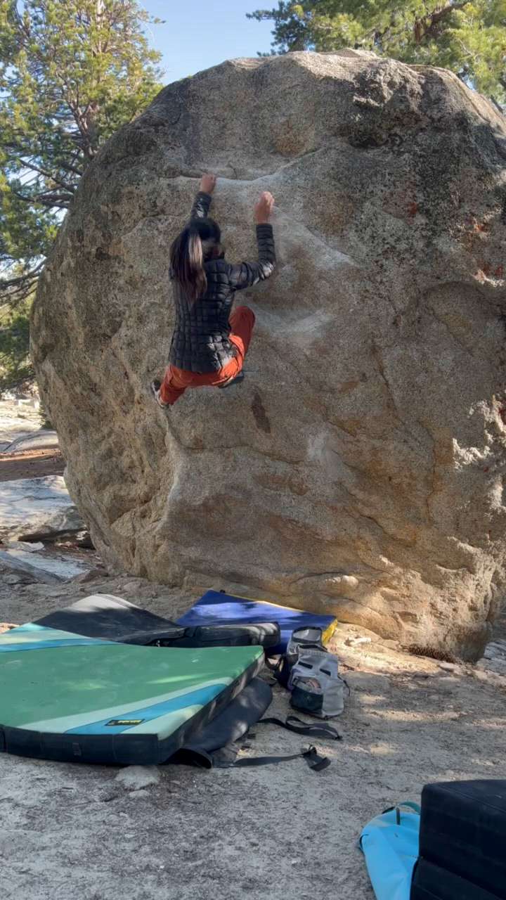 Paul Rocks v4, Tramway - KAYA | The Climber's App