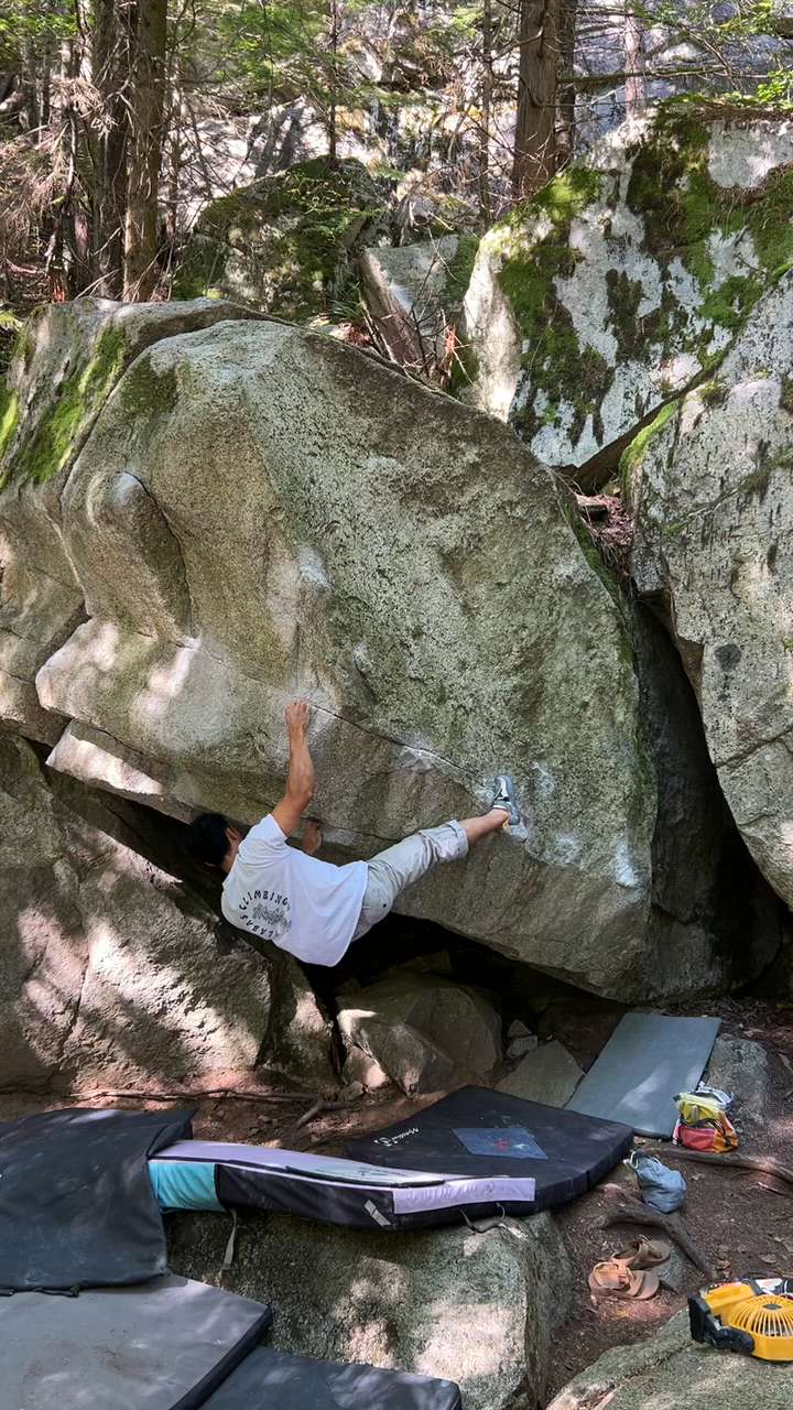 Warp Spasm v7 - Murrin Park, Squamish Bouldering - Watch Beta Videos