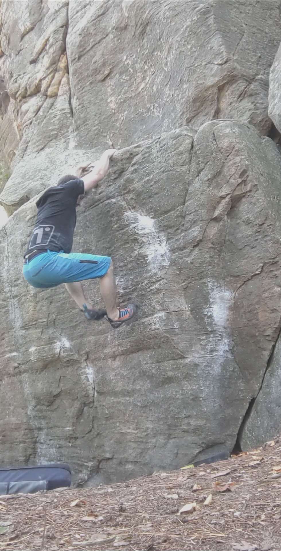 Smack Down v8 - Rattlesnake Mound Bouldering - Watch Beta Videos