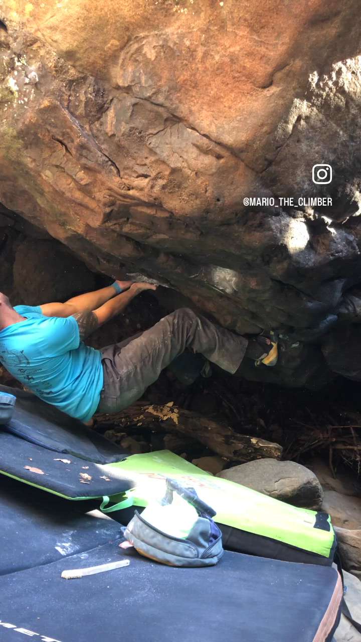 Cold Crest Creeper aka Kapa v7 - Middle Creek, Chattanooga Bouldering ...