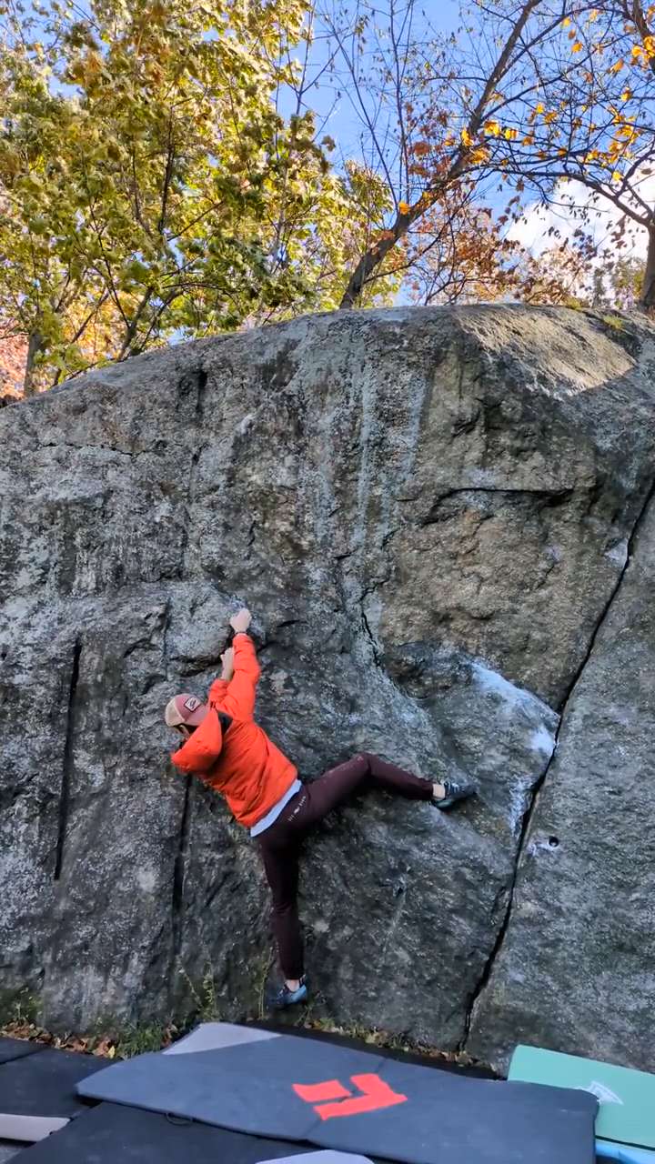 Crossfire Low v1 - Fort Tryon Park, New York City Bouldering - Watch ...