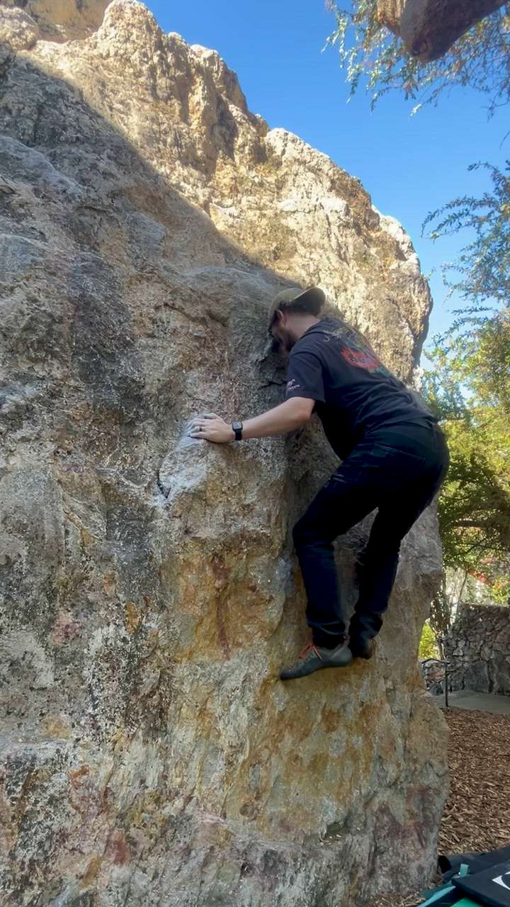 The Edge Slab v1 - Indian Rock, Berkeley Bouldering - Watch Beta Videos