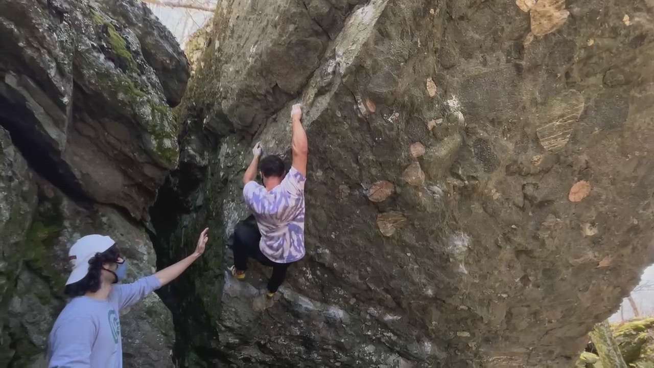 Mouth of Wilson Arete v6 - Grayson Highlands State Park Bouldering ...