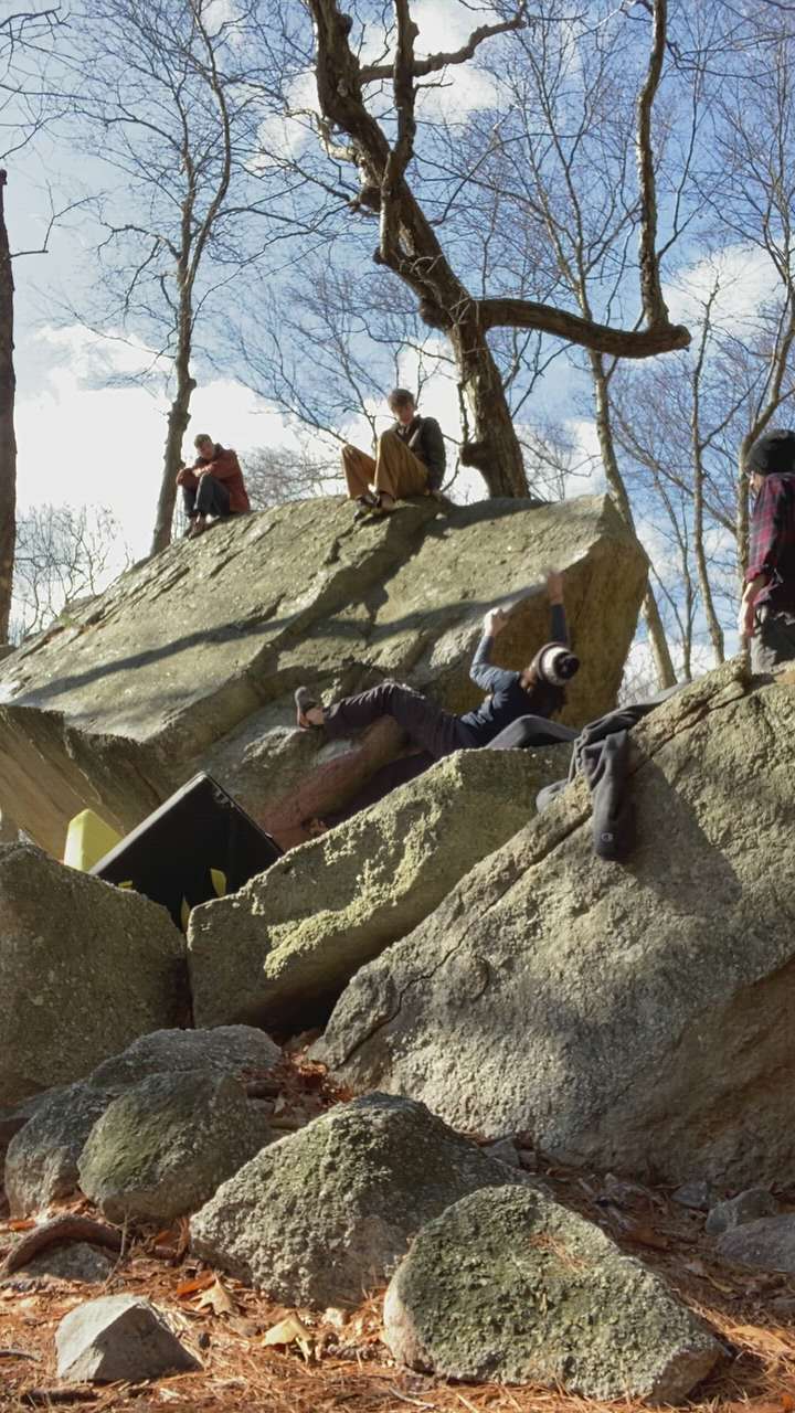 Mentos v4 - Peterskill, Gunks Bouldering - Watch Beta Videos