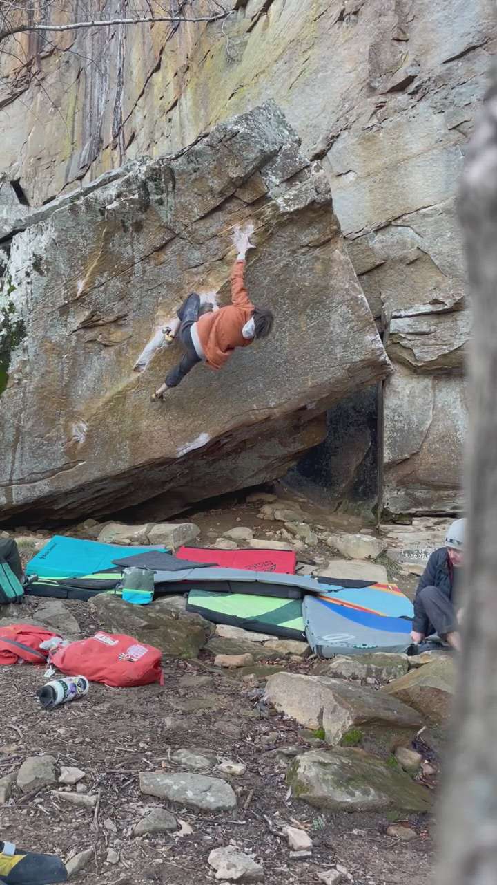 Color of Fire v10 - Arkansas Bouldering - Watch Beta Videos