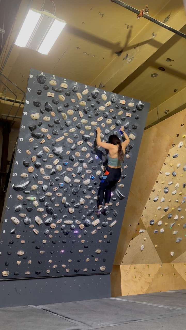 compliments to the climber v4 - Tension Board 2 Bouldering - Watch Beta ...