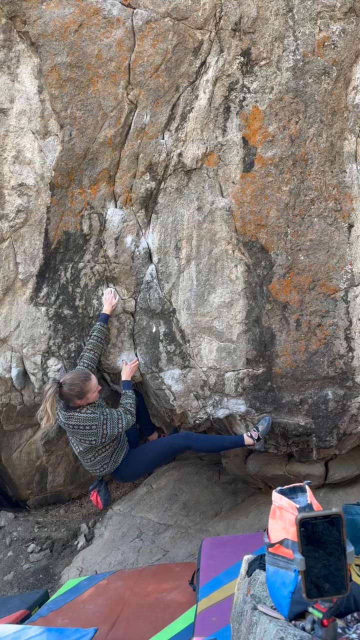 Waterfall Project (Stand) v9 - Newlin, Boulder/CO Bouldering - Watch ...